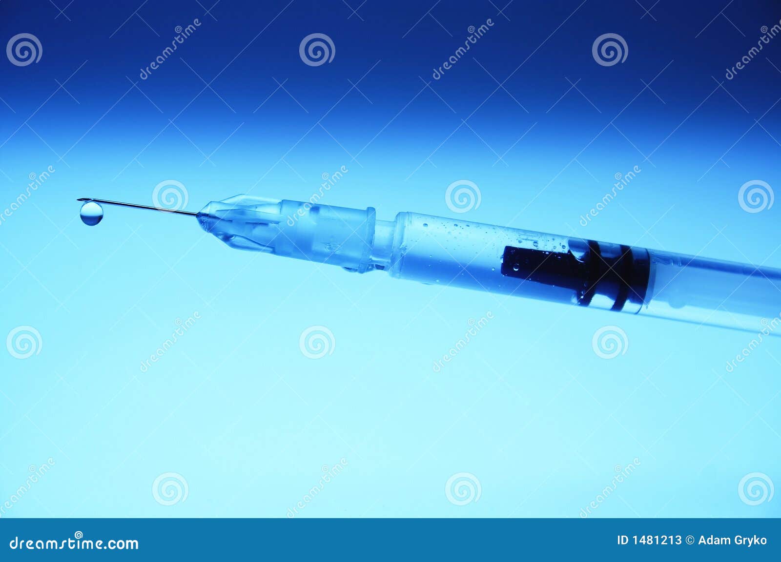 Small syringe stock image. Image of laboratory, contagious - 1481213