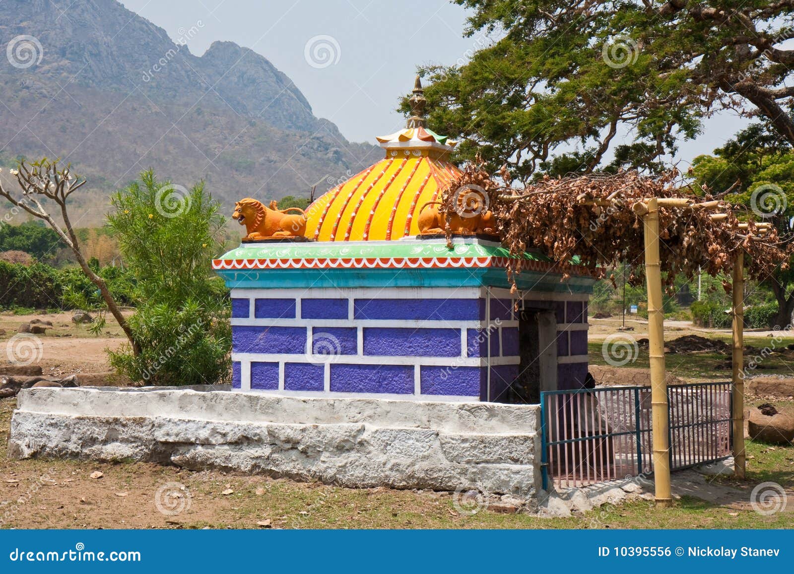 Small Temple in Tamil Nadu stock photo. Image of lion - 10395556