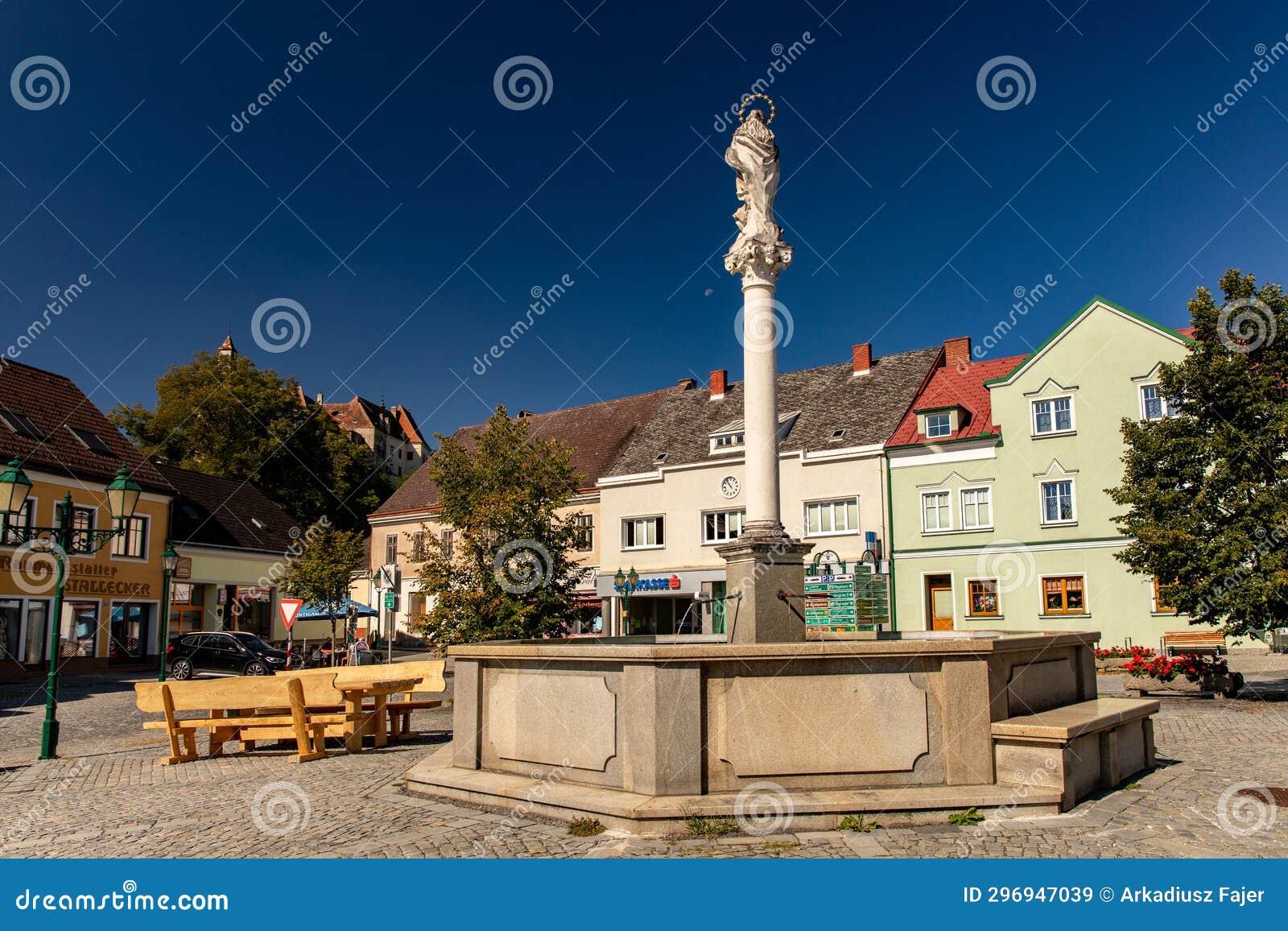 A Small Town in Lower Austria - Raabs an Der Thaya Editorial Stock ...