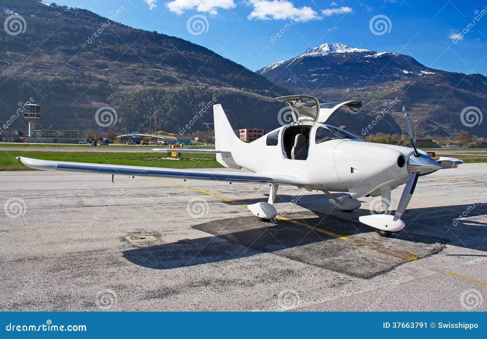 Small training aircraft stock image. Image of business - 37663791