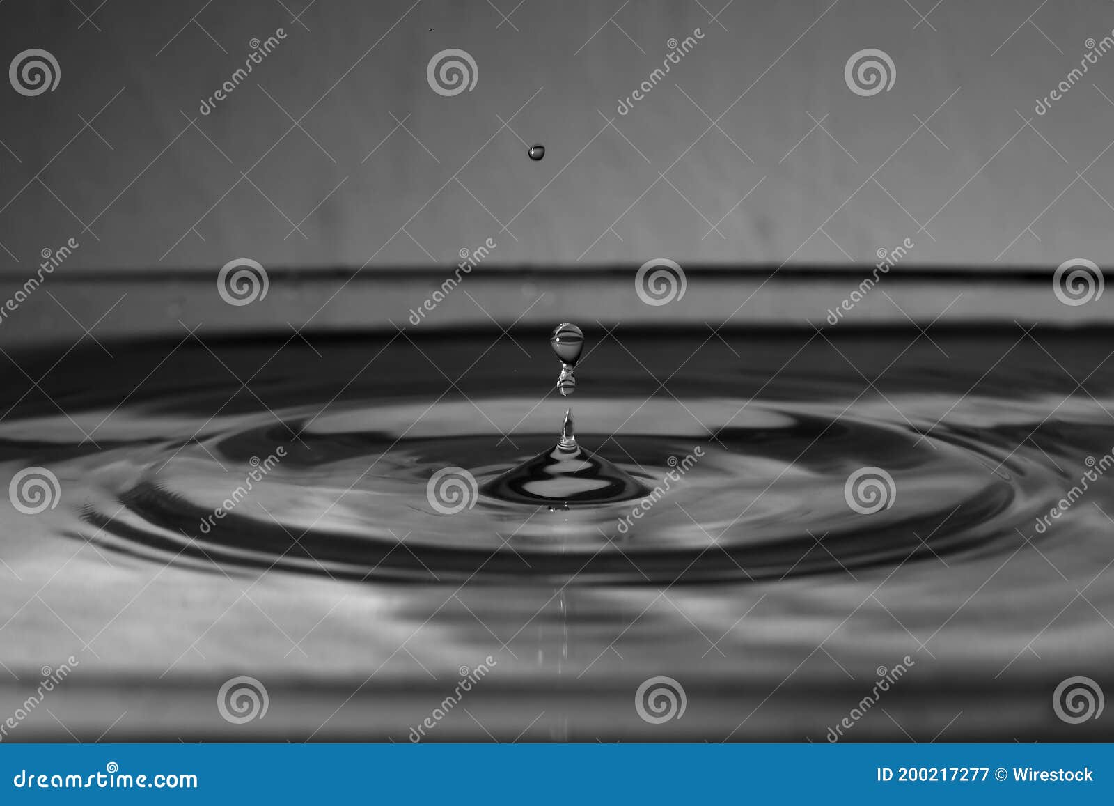Small Water Drop Falling on Water Surface Stock Image - Image of cold ...