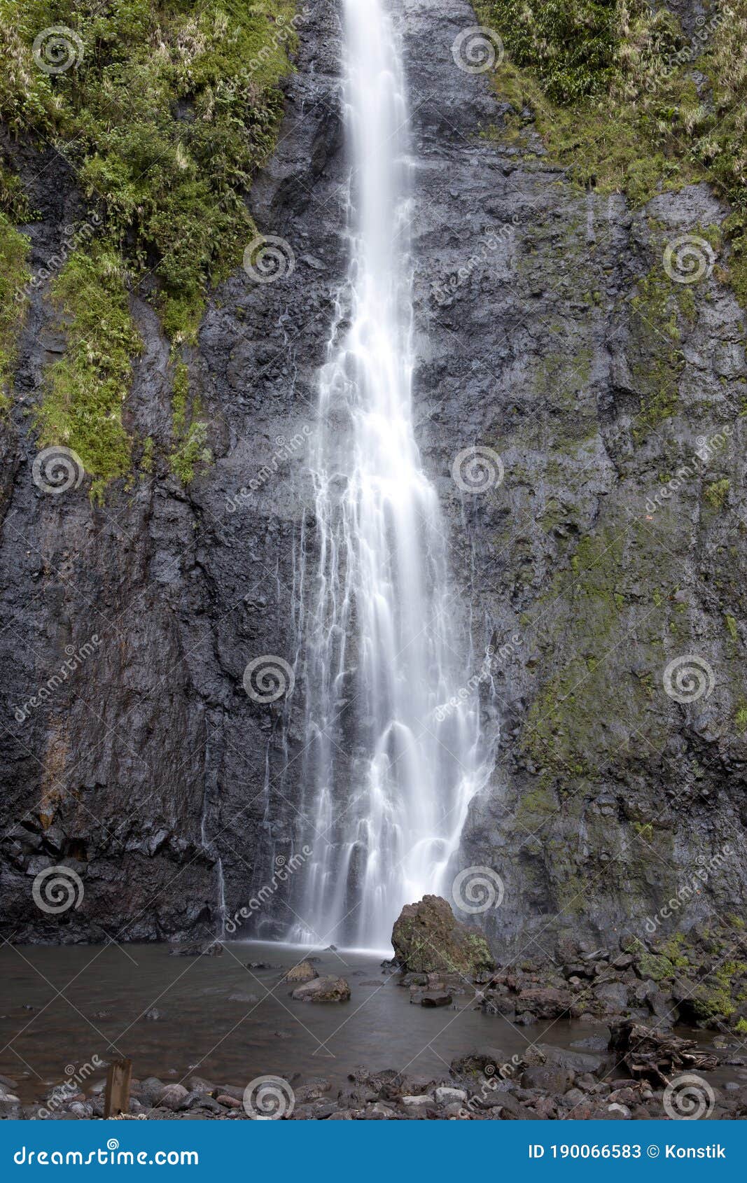 Waterfall, Tahiti Island, French Polynesia, Close To Bora-Bora Stock ...
