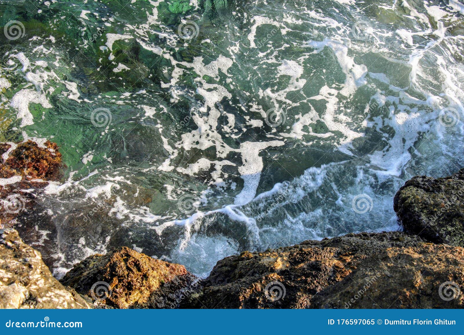 Small Waves Breaking on the Rocks Stock Image - Image of model, coast ...