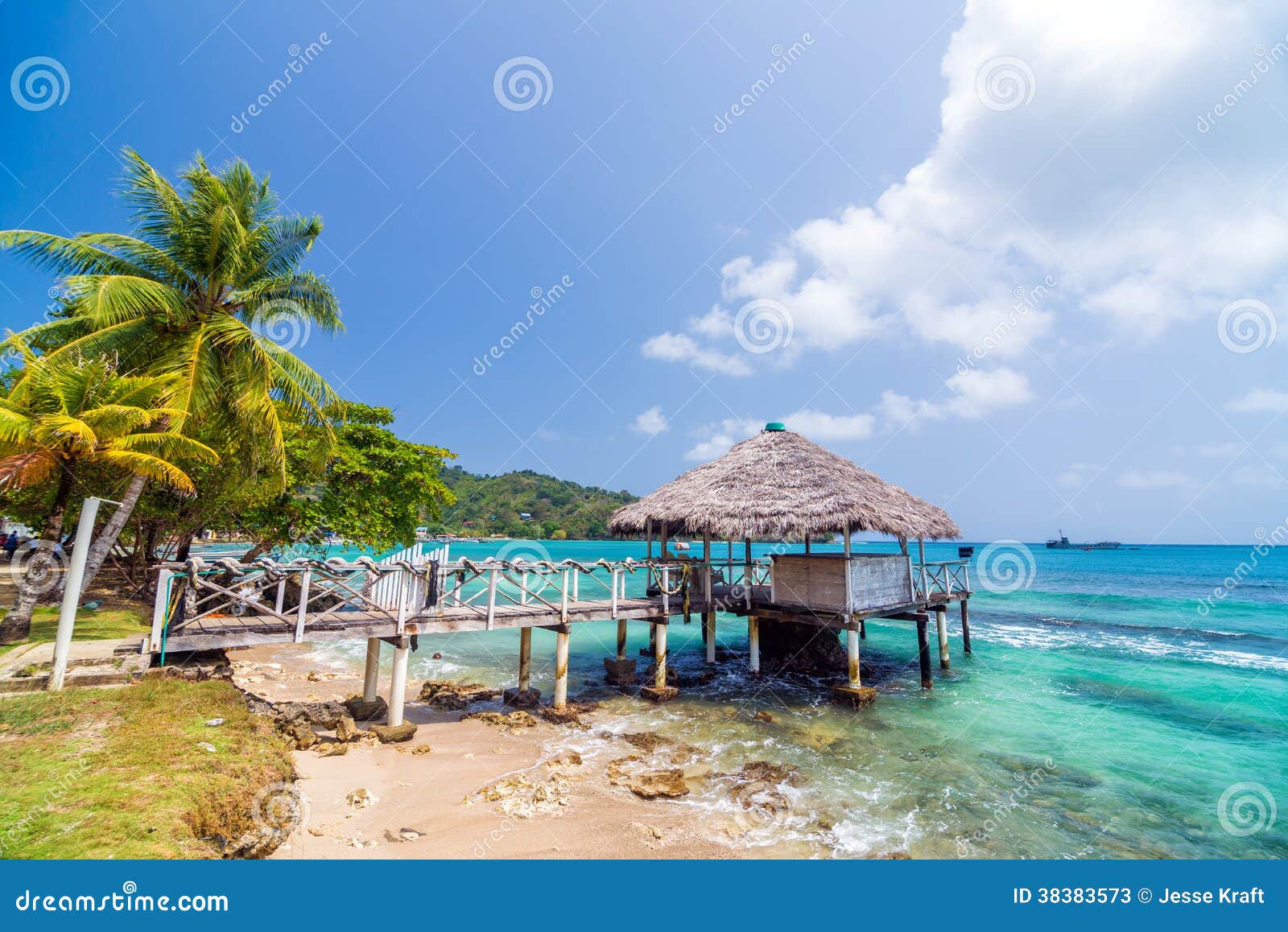 Small Wharf in Sapzurro stock image. Image of caribbean - 38383573