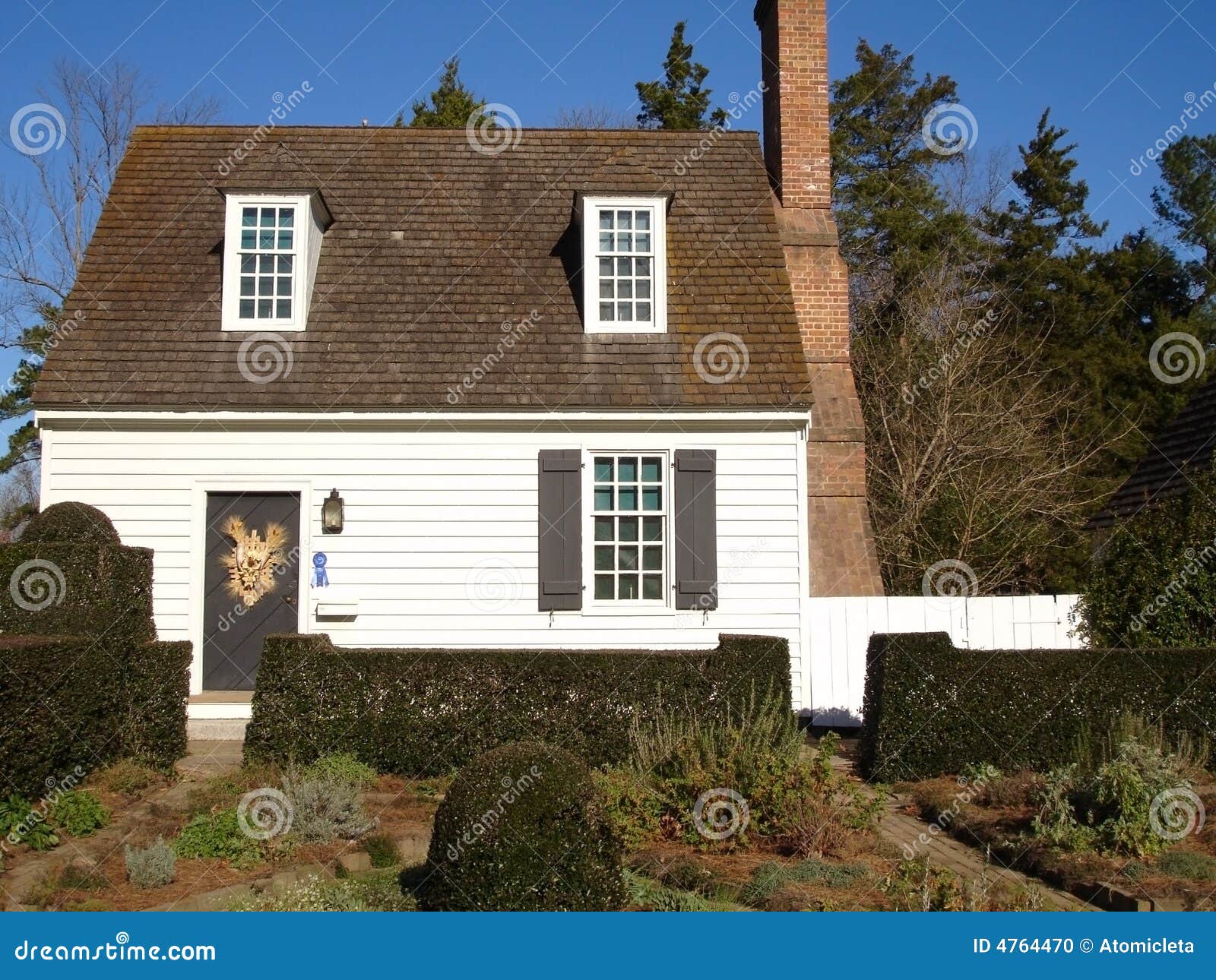 Small white cottage stock photo. Image of garden, cottage - 4764470