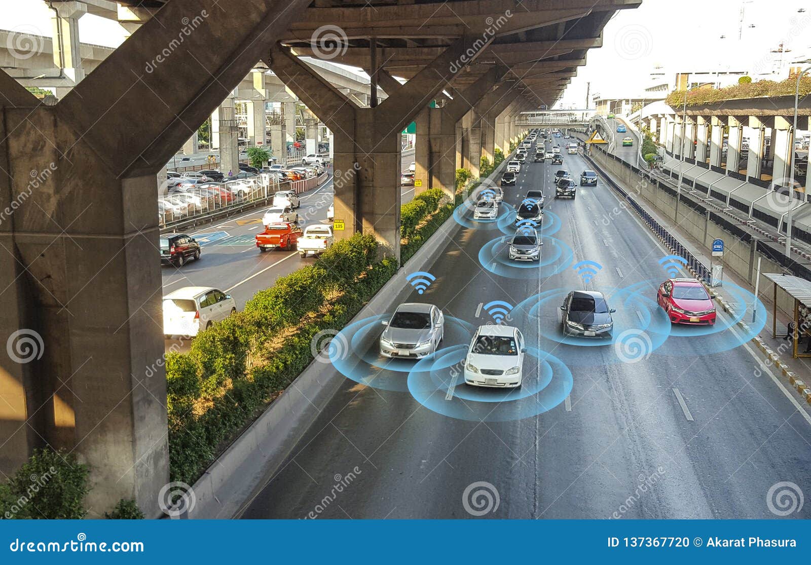 Smart Car, Self-driving Mode Vehicle with Radar Signal System Editorial ...