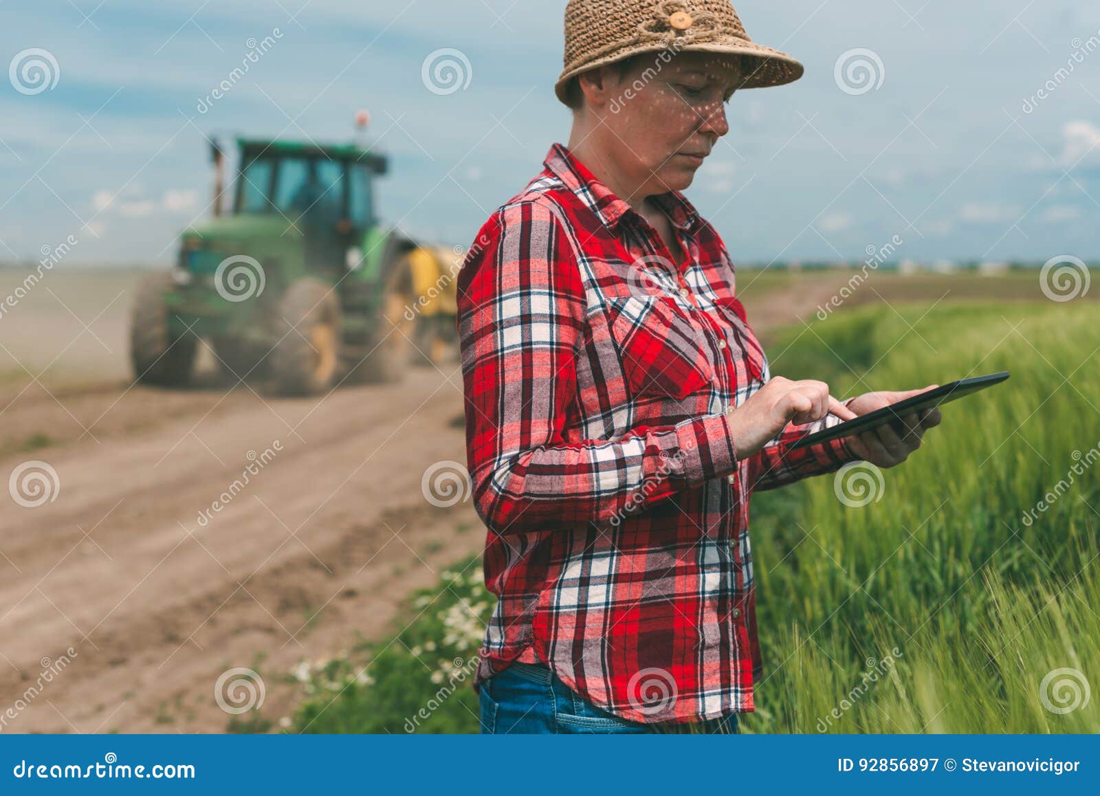 Smart Farming, Using Modern Technology in Agricultural Activity Stock ...