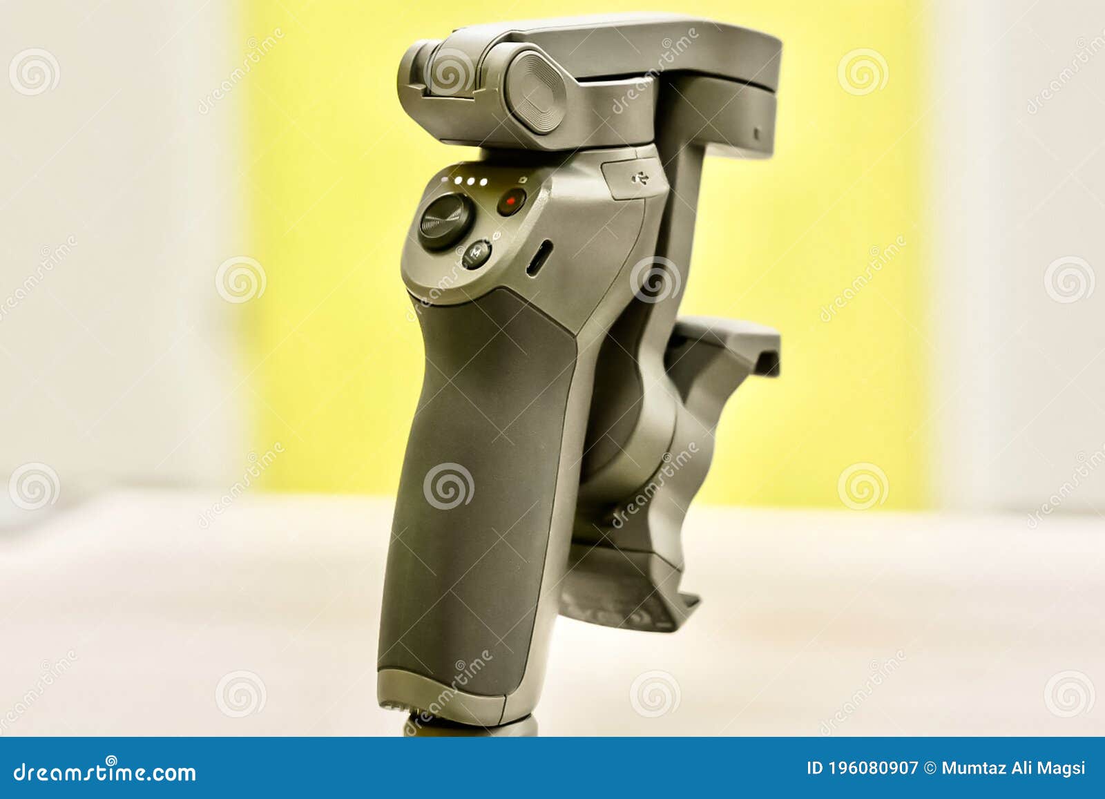 Smart Mobile Gamble and it`s Controls Editorial Photography - Image of ...