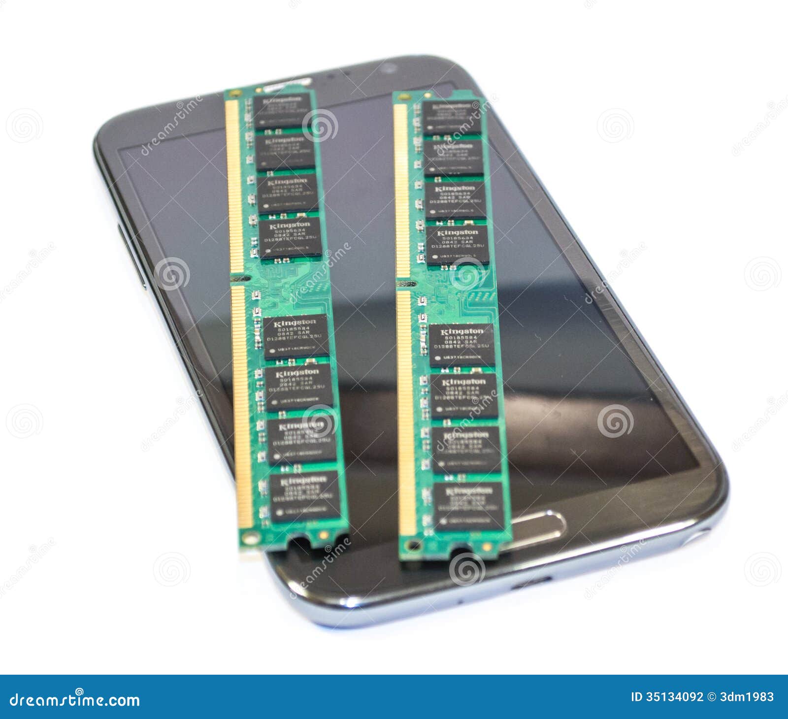 Smart Phone and memory editorial photography. Image of samsung - 35134092