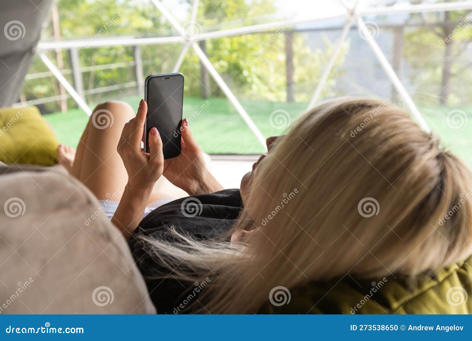 Smart Phone in Woman Hand Showing Screen. Stock Photo - Image of ...