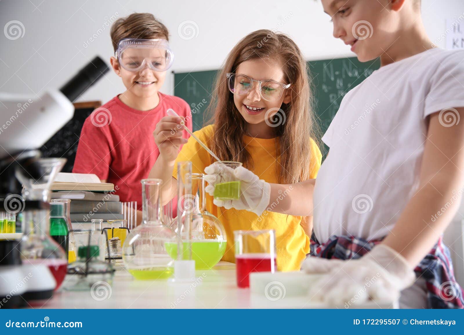 Smart Pupils Making Experiment in Class Stock Image - Image of girl ...