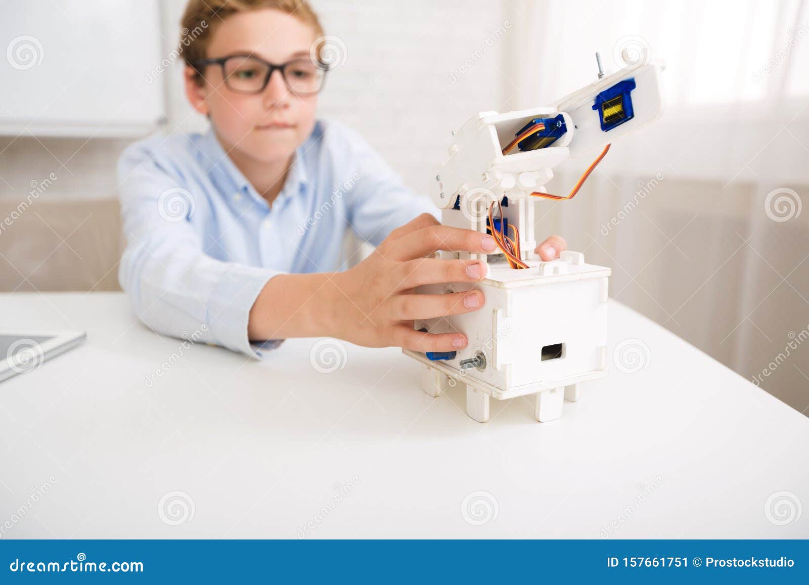 DIY Electronic Kit , Robot Made On Base Of Micro Controller With ...