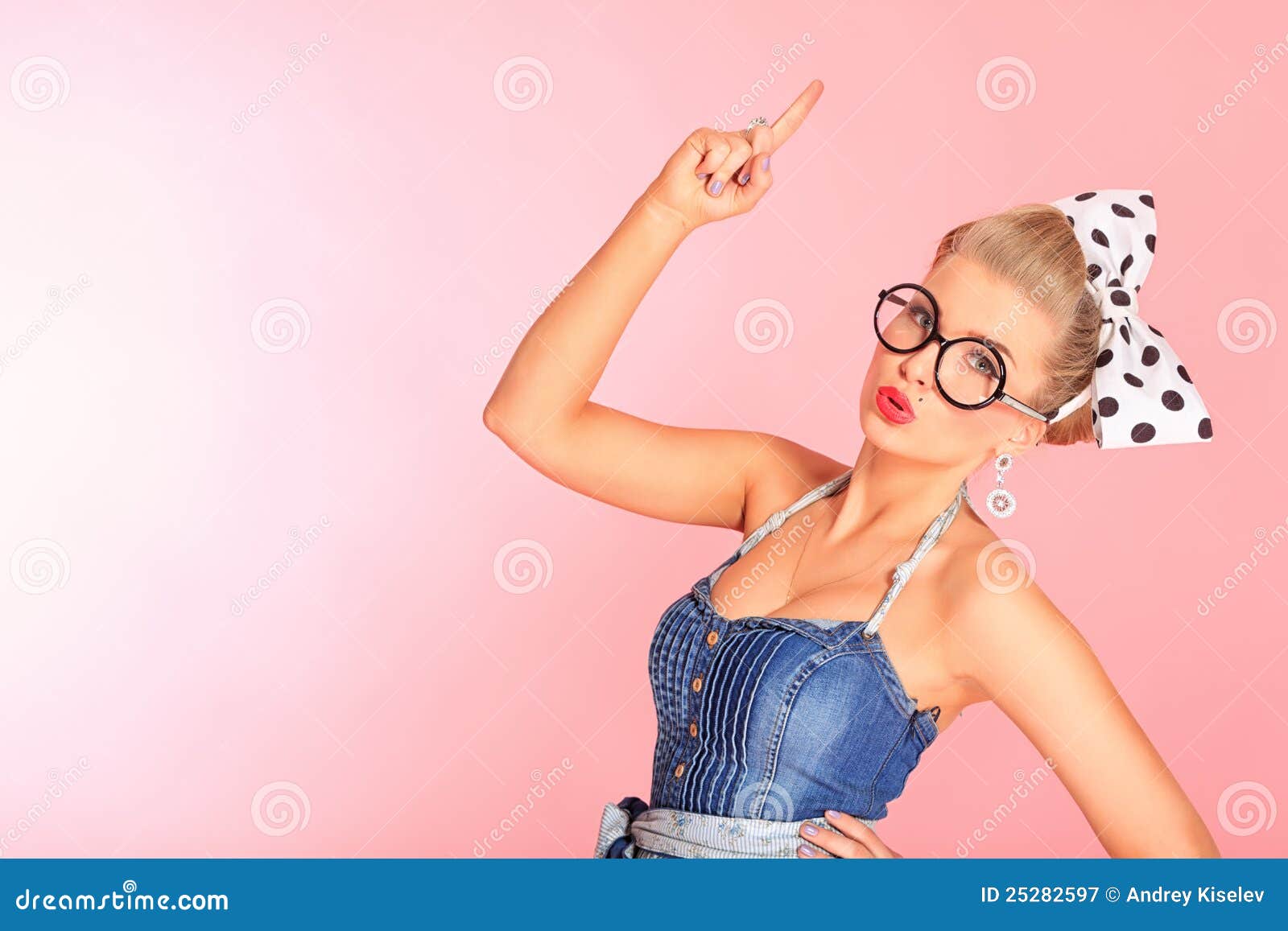 Smart woman stock image. Image of female, elegant, fashioned - 25282597