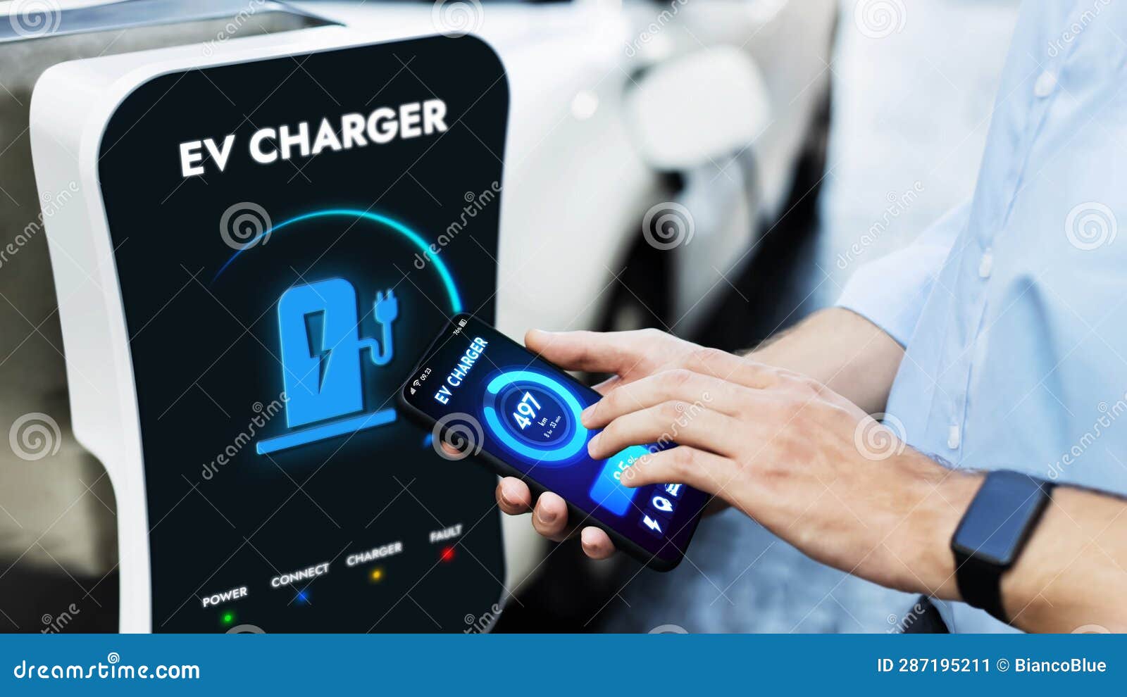 Smartphone Display Battery Status Interface by Smart EV App. Peruse ...