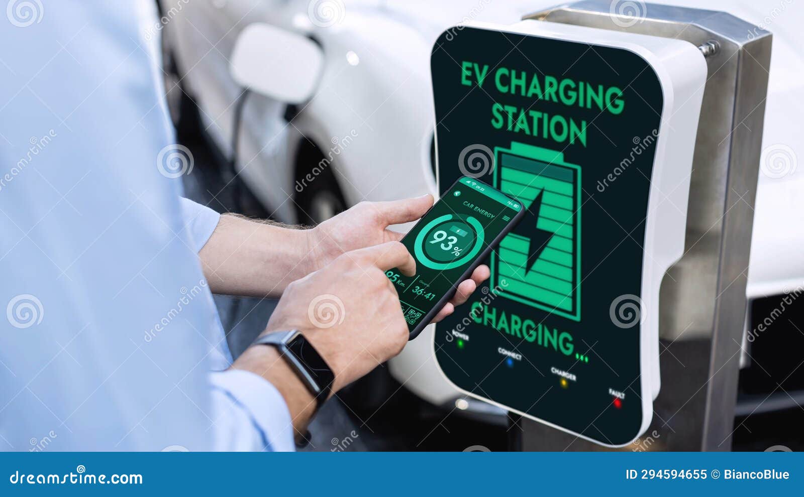 Smartphone Display Battery Status Interface by Smart EV App. Peruse ...