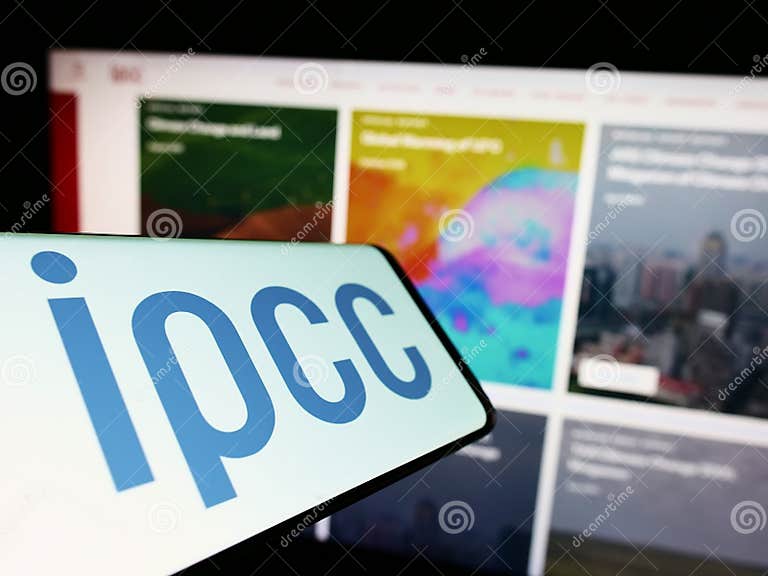 Smartphone with Logo of Intergovernmental Panel on Climate Change (IPCC ...