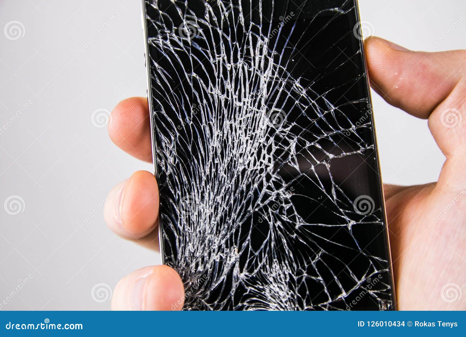 Smartphone roto pantalla foto de archivo. Imagen de roto - 126010434