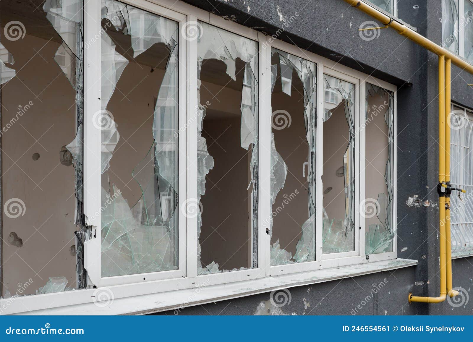 Aftermath Bombed Building Window Shatter Glass Damage Building ...