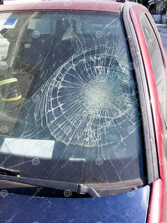 Smashed windscreen stock image. Image of collision, broken - 40897377