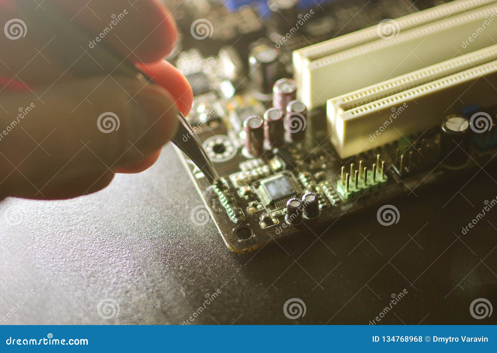 Smd Resistor In Tweezers Royalty-Free Stock Photography | CartoonDealer ...