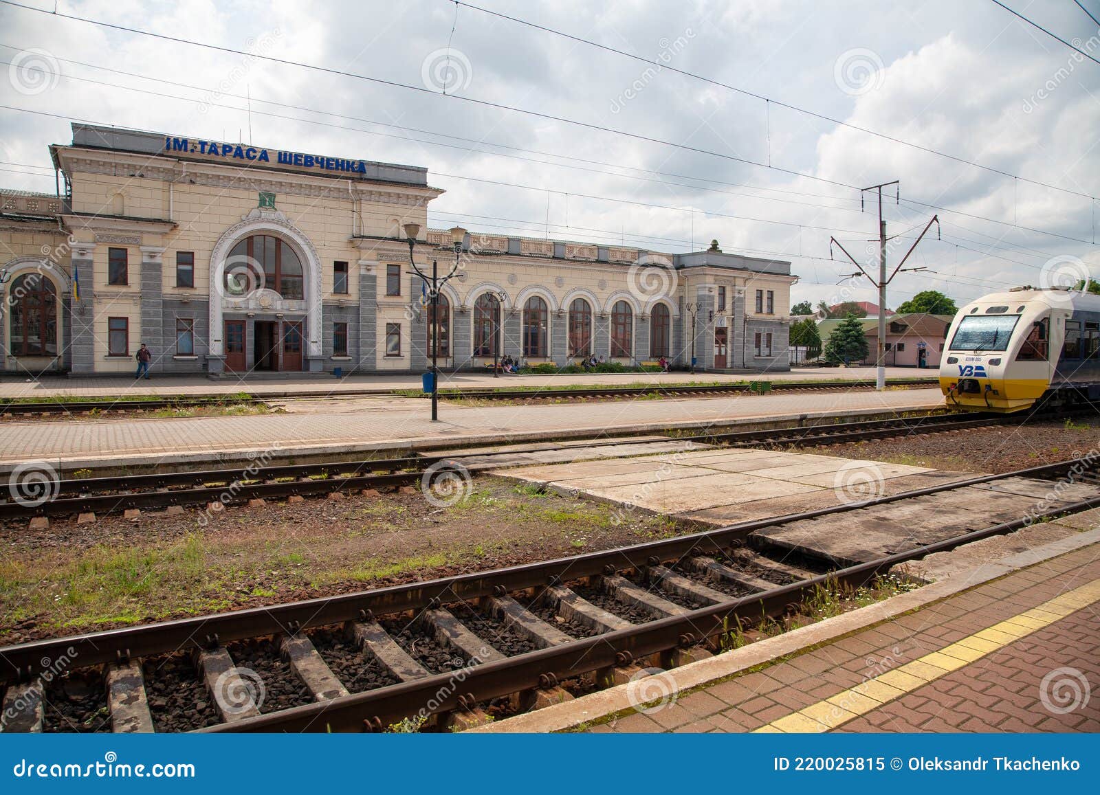 Diesel Passenger Train PESA 620M Editorial Image - Image of industry ...