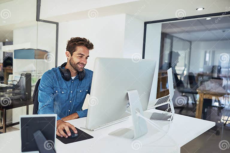 Smile, Computer and Business Man in Office for Planning, Reading Email ...
