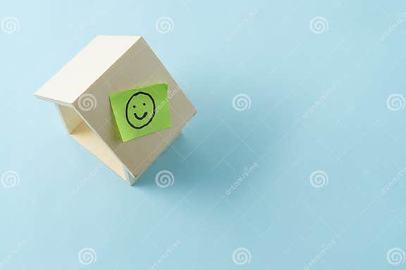 Smile emoji on sticky note stock image. Image of smile - 349166405
