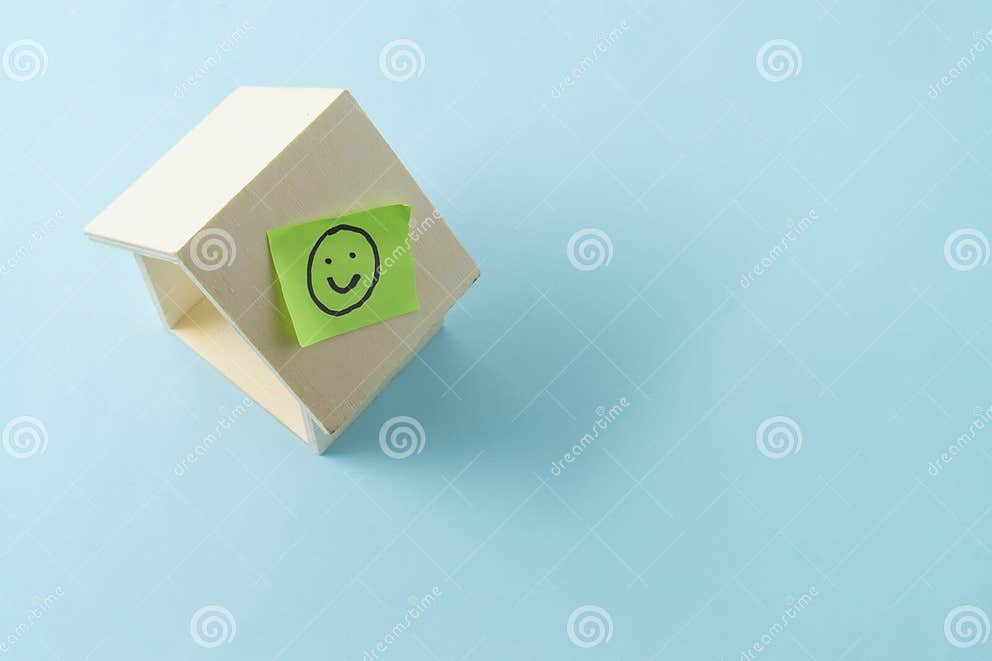 Smile emoji on sticky note stock image. Image of smile - 349166405