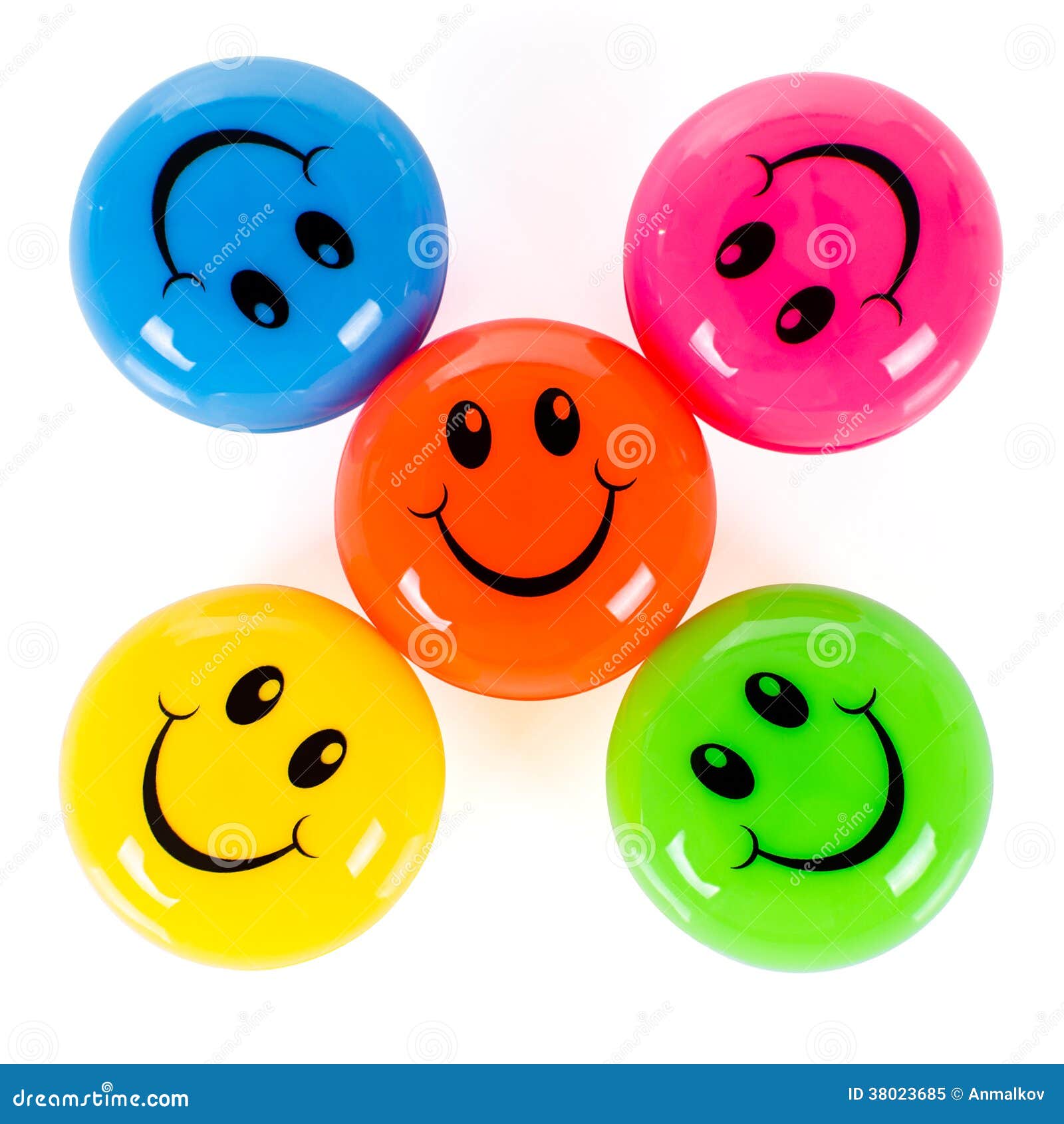 Smiley coloridos imagem de stock. Imagem de closeup, isolado - 38023685