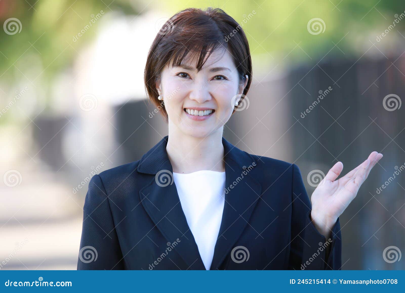 Smiley Female Office Worker Stock Photo - Image of adult, beautiful ...