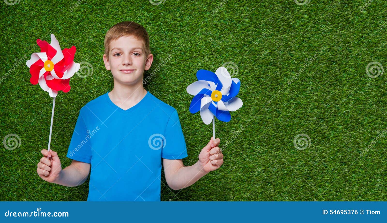 Blue Pinwheels Royalty-Free Stock Photography | CartoonDealer.com #13933775