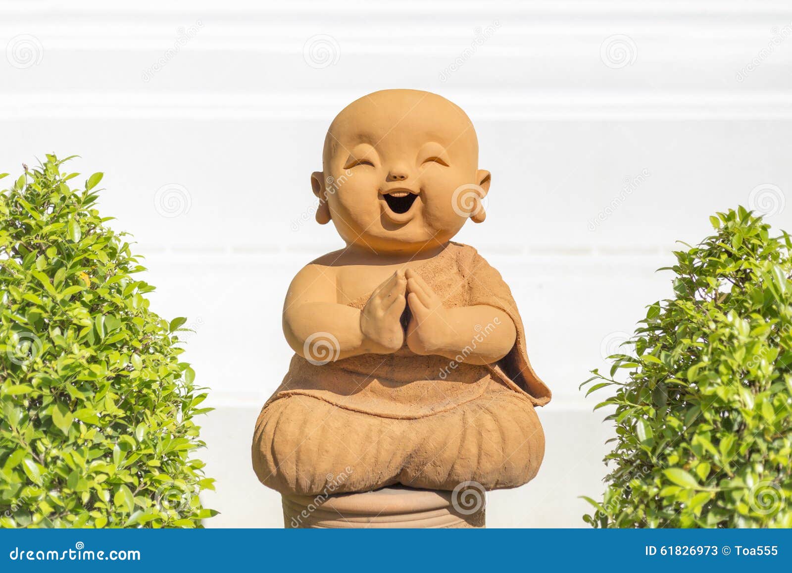 Smiling Buddhist Novice Sculpture Stock Image - Image of thai, smiling ...