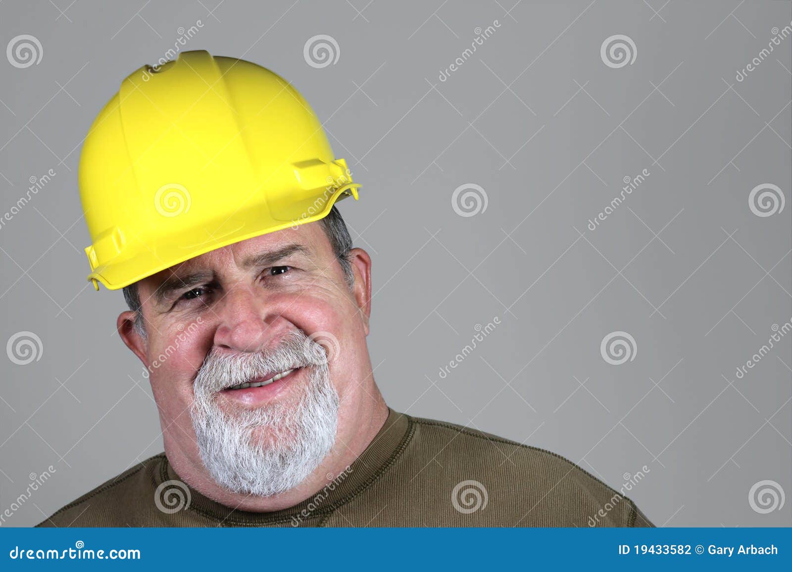 Smiling Construction Worker With Ladder. Royalty-Free Stock Photography ...