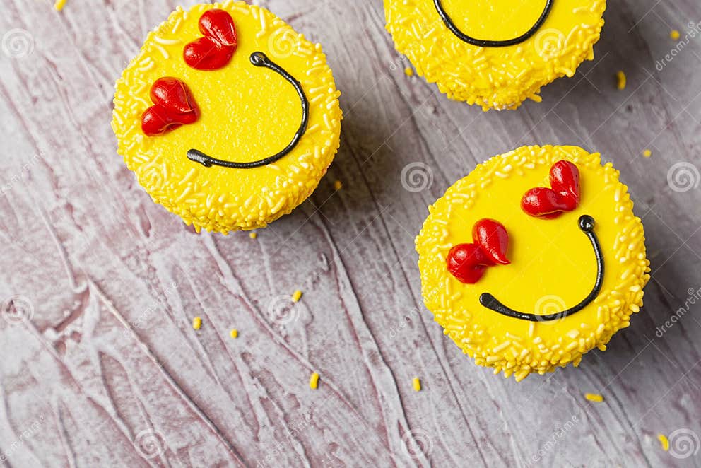 Smiling Cupcakes stock image. Image of chocolate, baked - 172929549