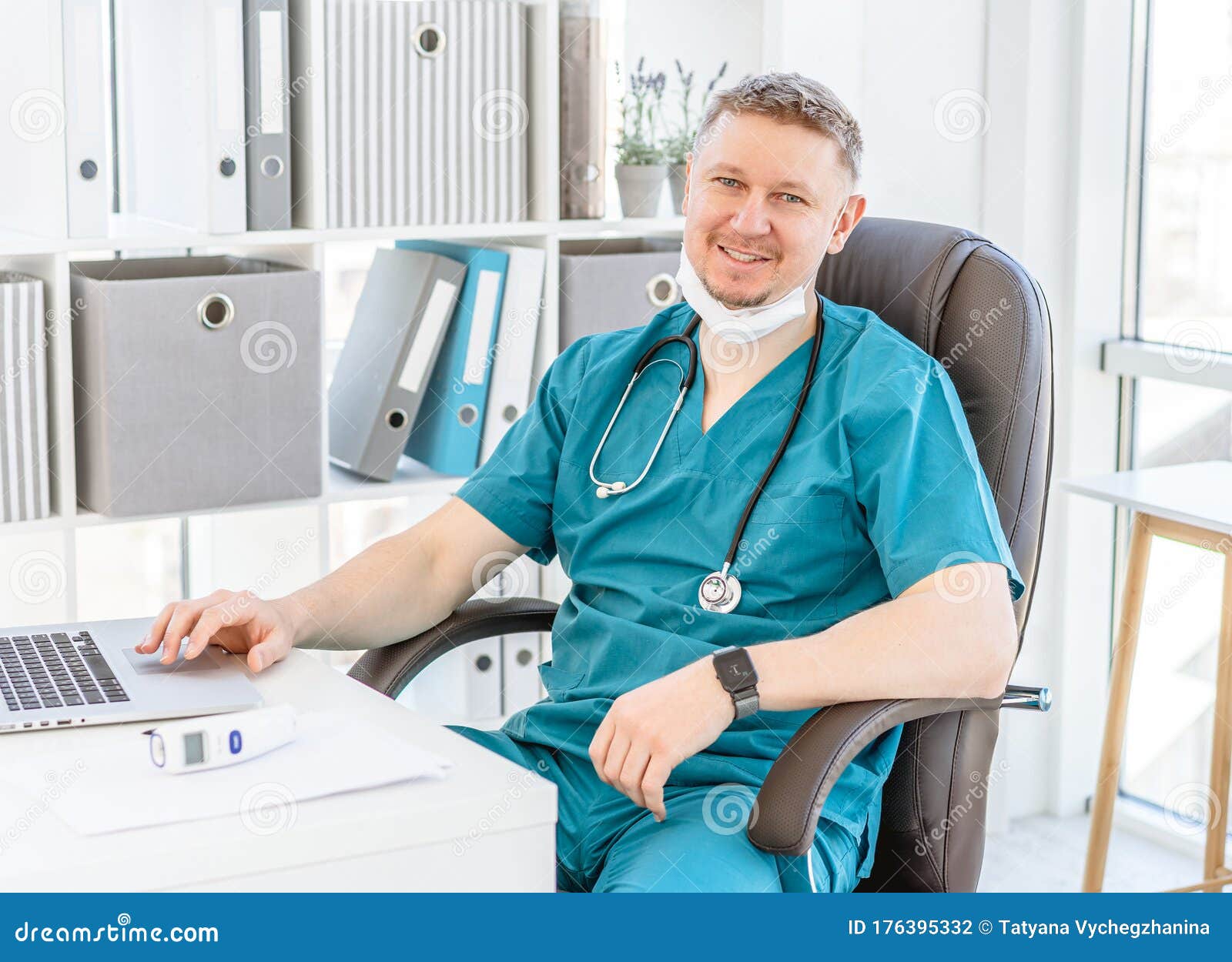 Smiling Doctor in Light Office Stock Photo - Image of influenza, mask ...