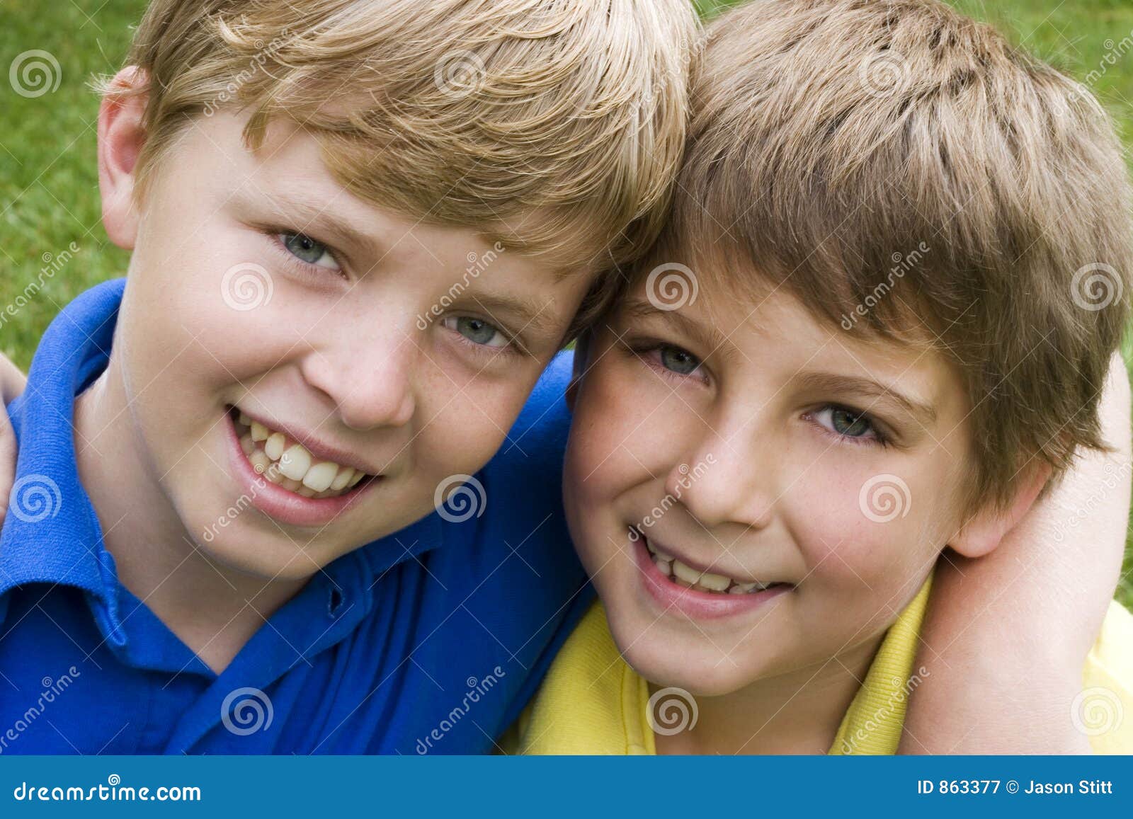 Smiling Friends stock image. Image of blonde, friend, children - 863377