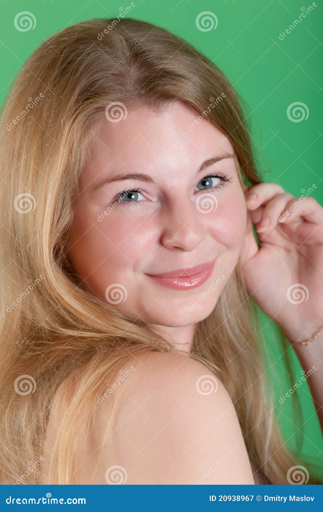 The smiling girl stock image. Image of female, carefree - 20938967