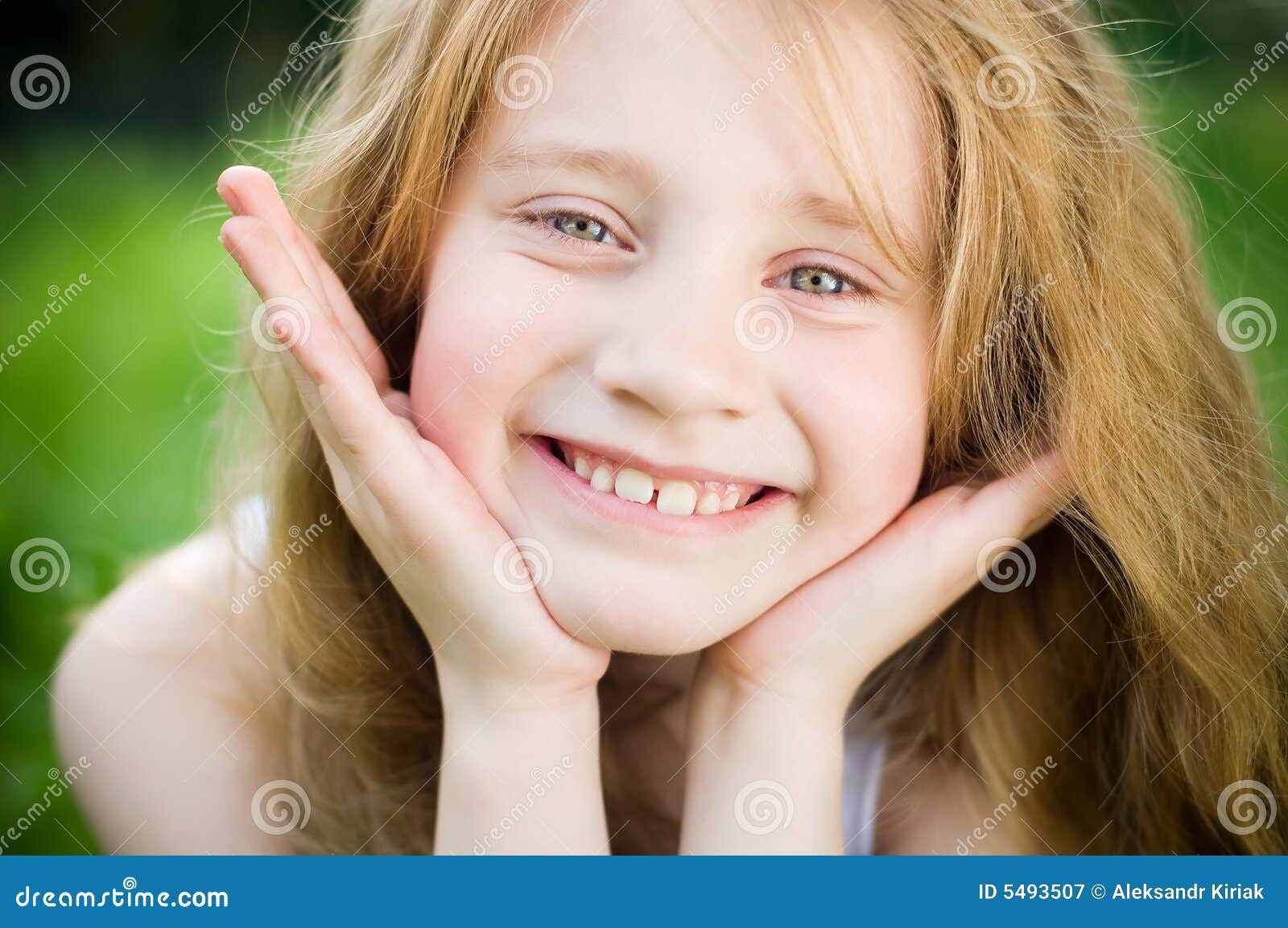 Smiling little girl stock image. Image of healthy, color - 5493507