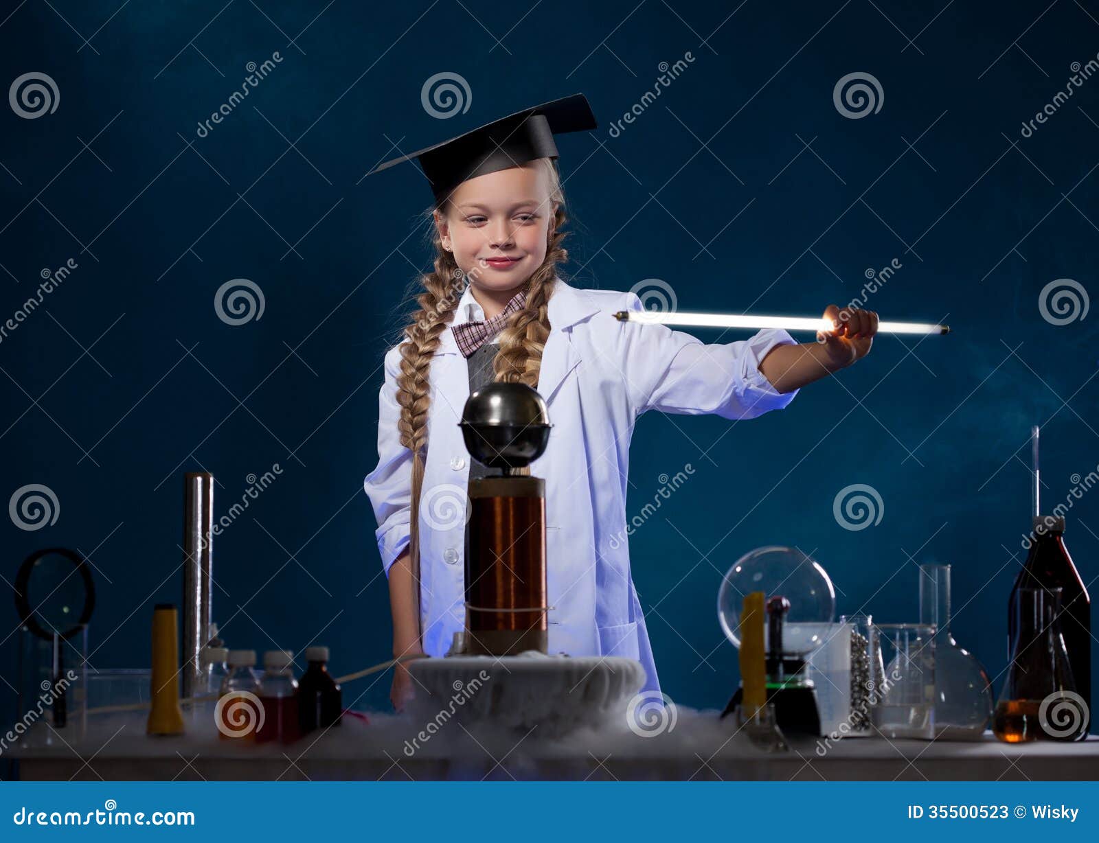 Smiling Little Physicist Conducting an Experiment Stock Image - Image ...