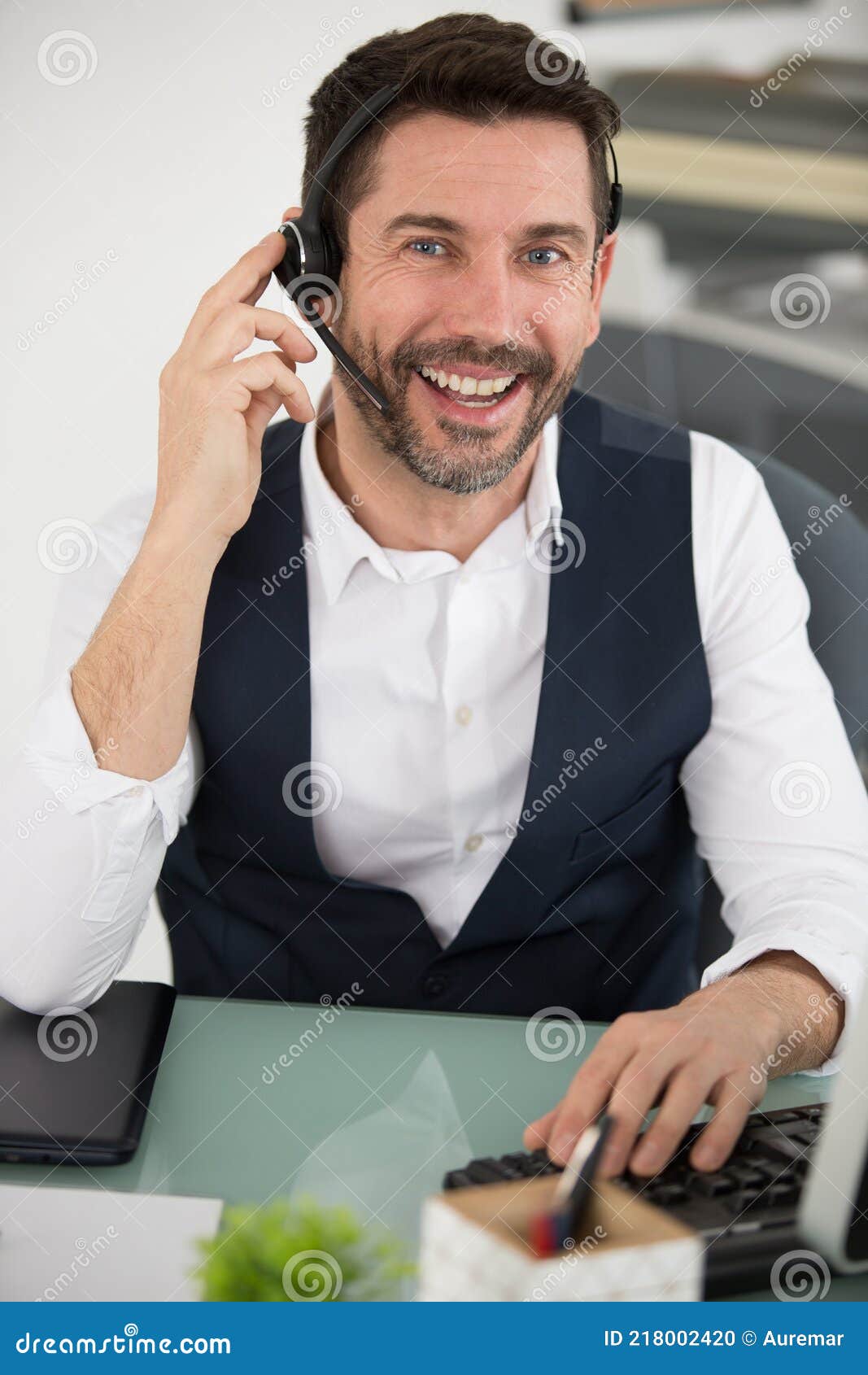 Smiling Male Customer Support Agent Stock Photo - Image of beard ...