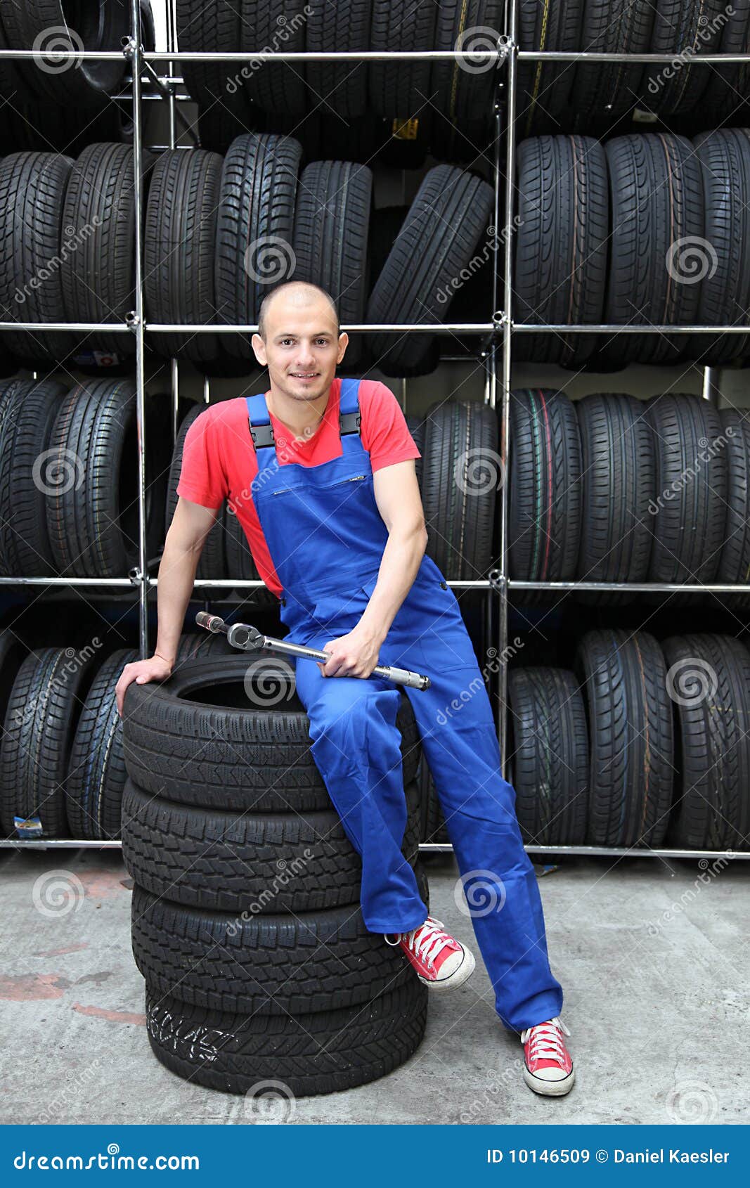 Smiling mechanist stock image. Image of workshop, upkeep - 10146509