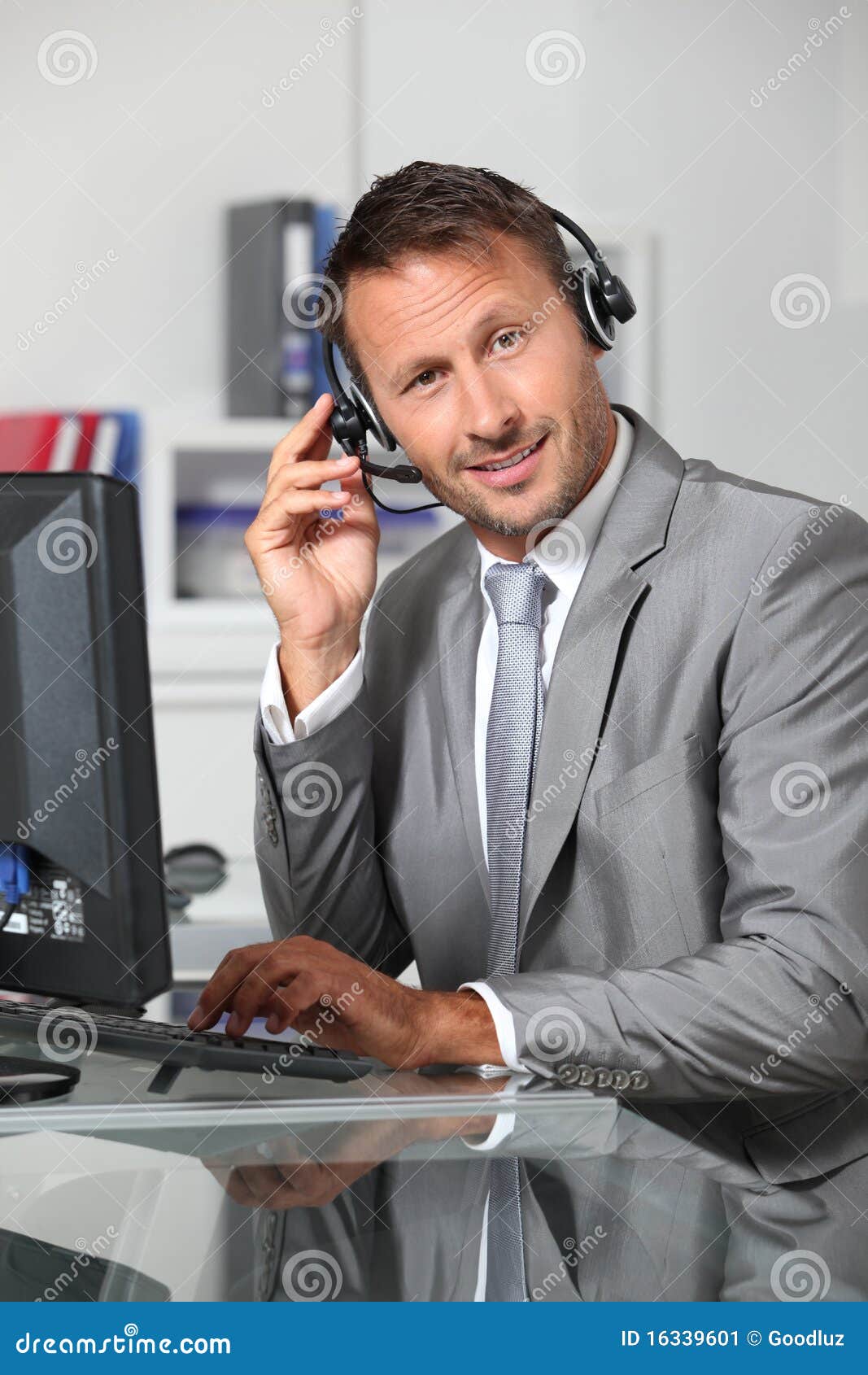 Smiling office worker stock image. Image of telemarketing - 16339601