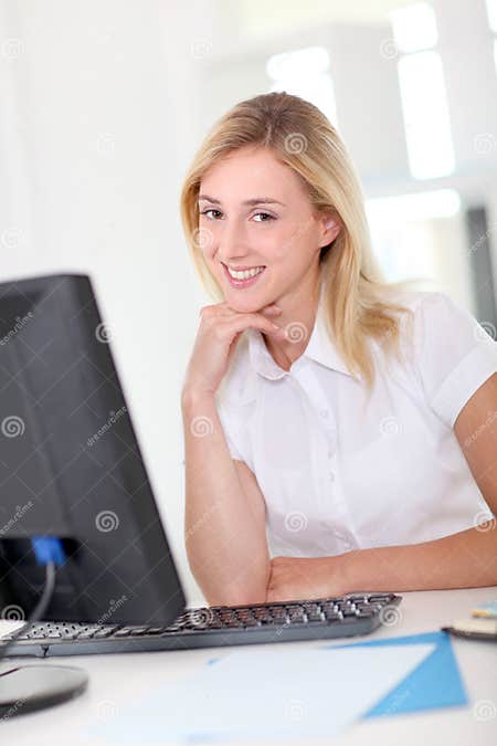 Smiling office-worker stock image. Image of happy, employee - 21232607