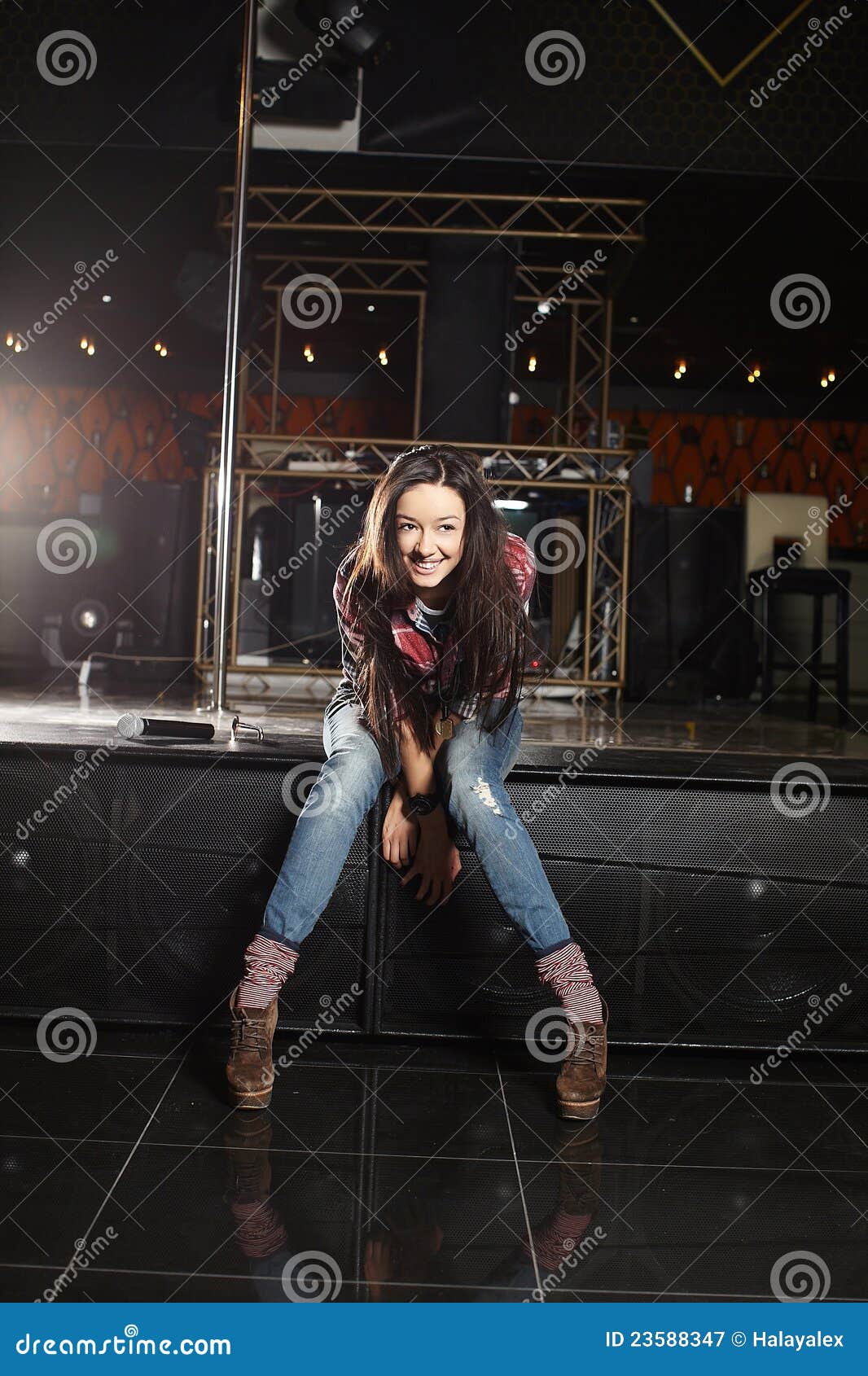 Smiling Pop Star Singer with Microphone Stock Image - Image of karaoke ...
