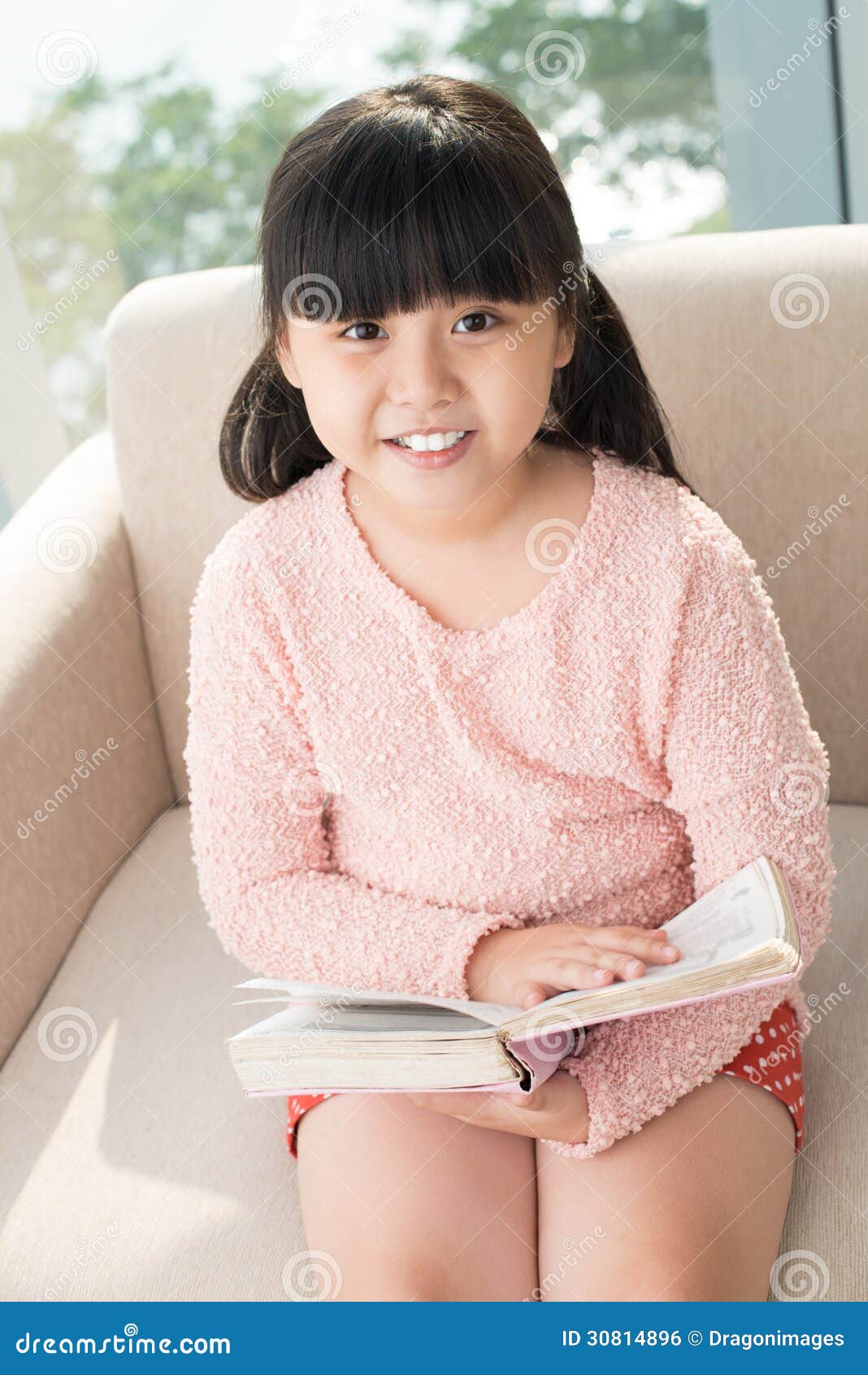Smiling reader stock photo. Image of emotion, happy, beauty - 30814896