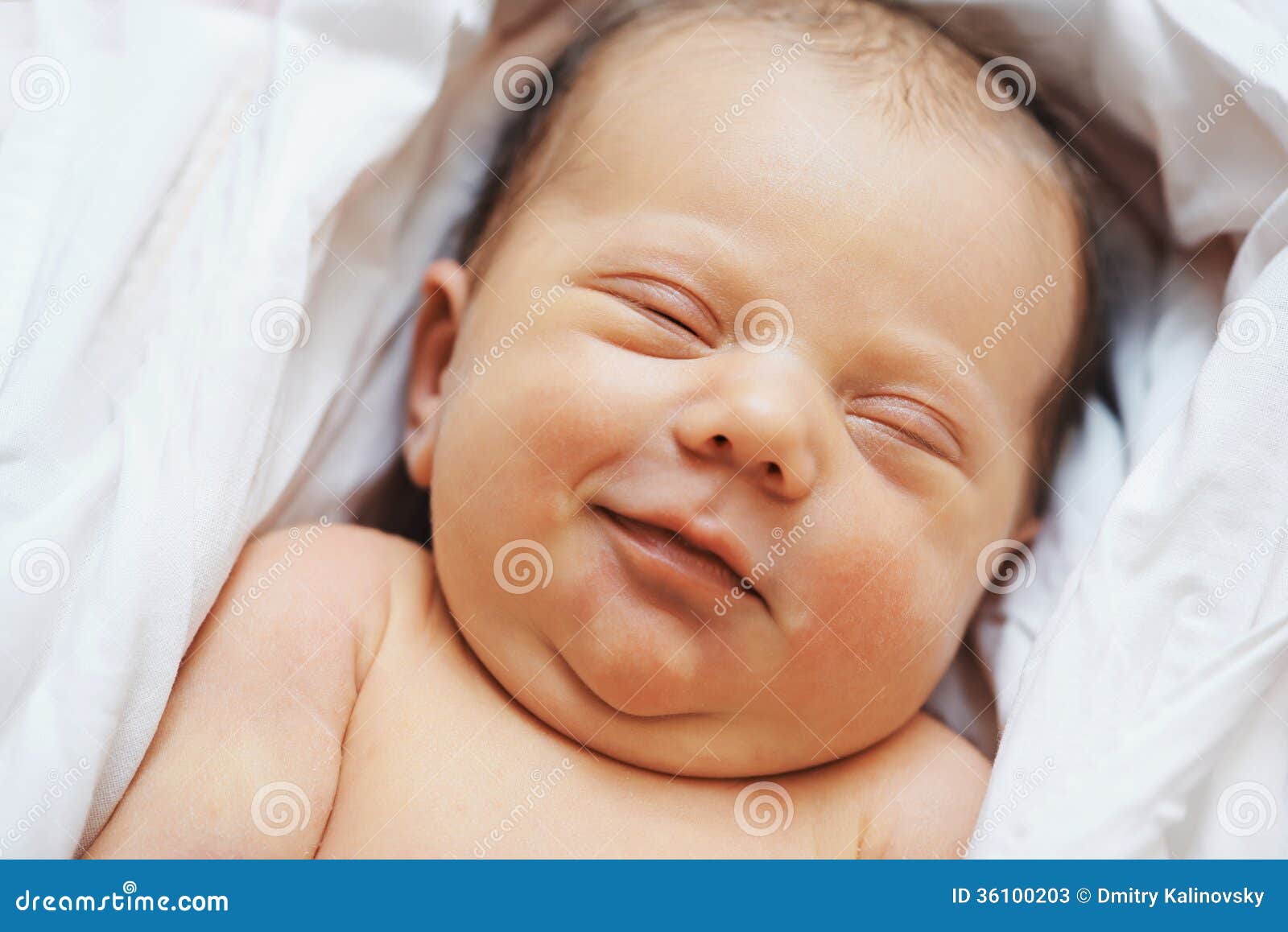 Smiling Sleeping Newborn Baby Stock Image - Image of human, care: 36100203