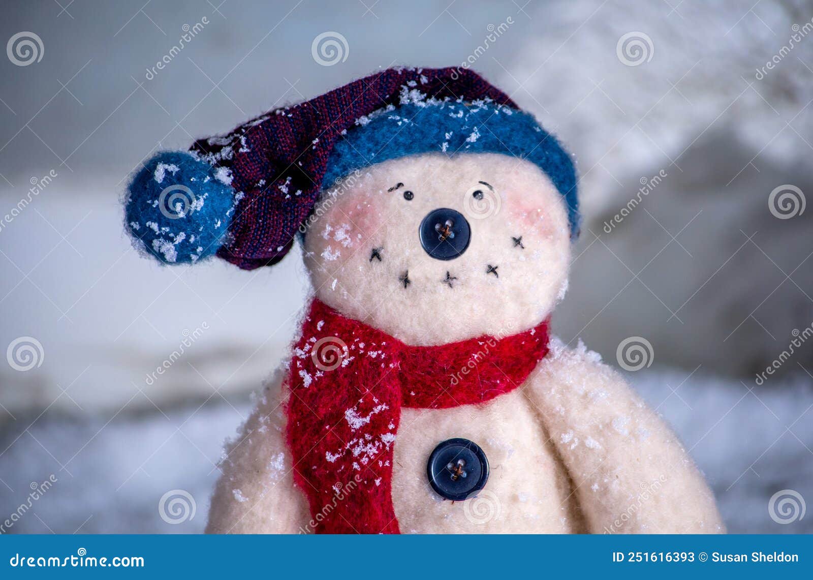 Smiling Snowman Portrait in the Snow Stock Image - Image of beautiful ...