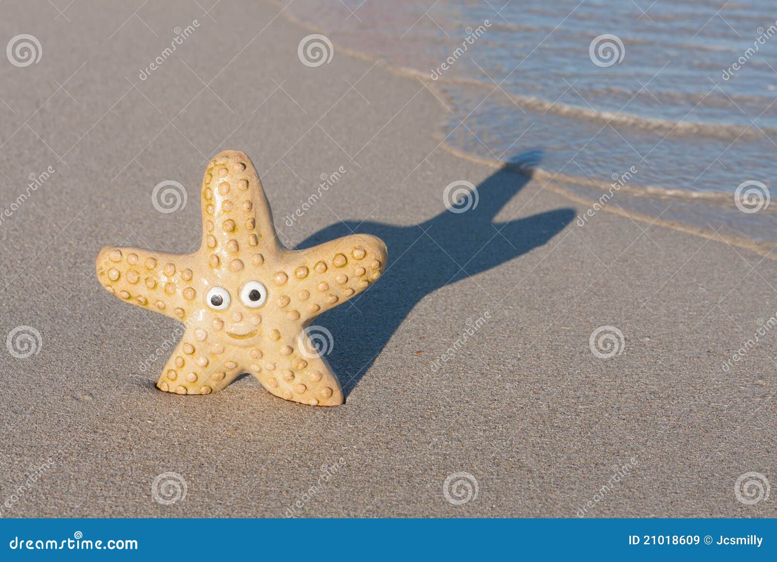 Smiling Starfish with Victory Sign on the Beach Stock Image - Image of ...
