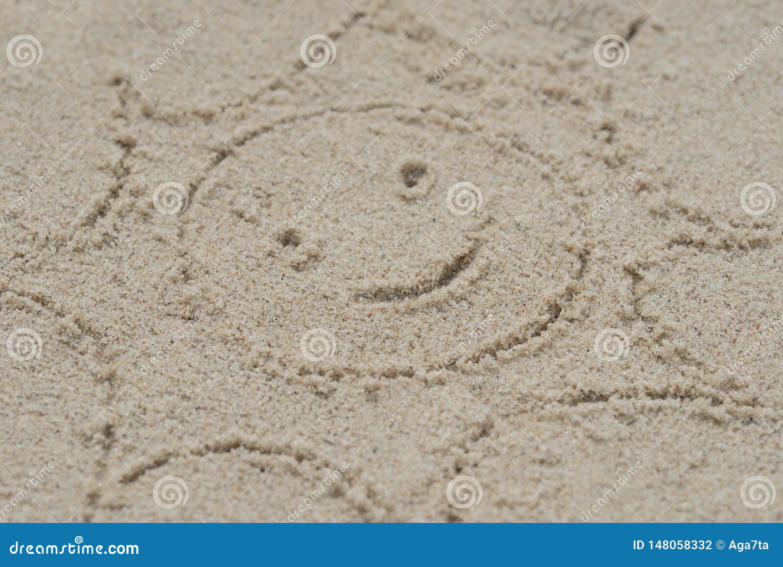Smiling Sun on Sand Drawing Stock Photo - Image of shape, drawing ...