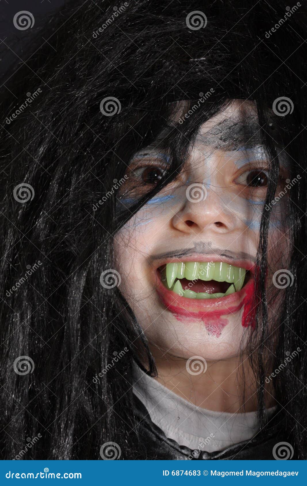Smiling vampire stock image. Image of boys, flash, halloween - 6874683